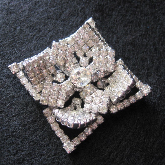 1950s Brooch Kramer New York Signed Clear Rhinestone … - Gem