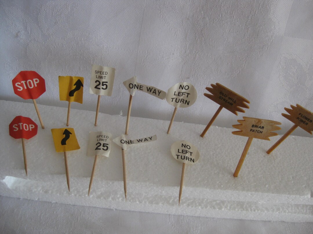 Miniature Traffic Signs, 3", Miniature Scene Display, Scrapbooking ...