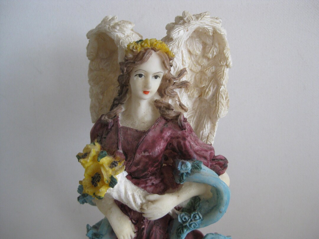 Vintage Ceramic Statue/figurine of a Seraphim Angel, 8" Tall, 3.5" Wide ...