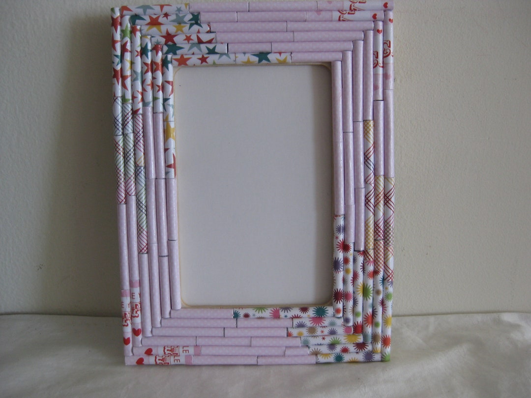 Marco de fotos decorado con rollos de papel hechos a mano, marco de 8,5 ...
