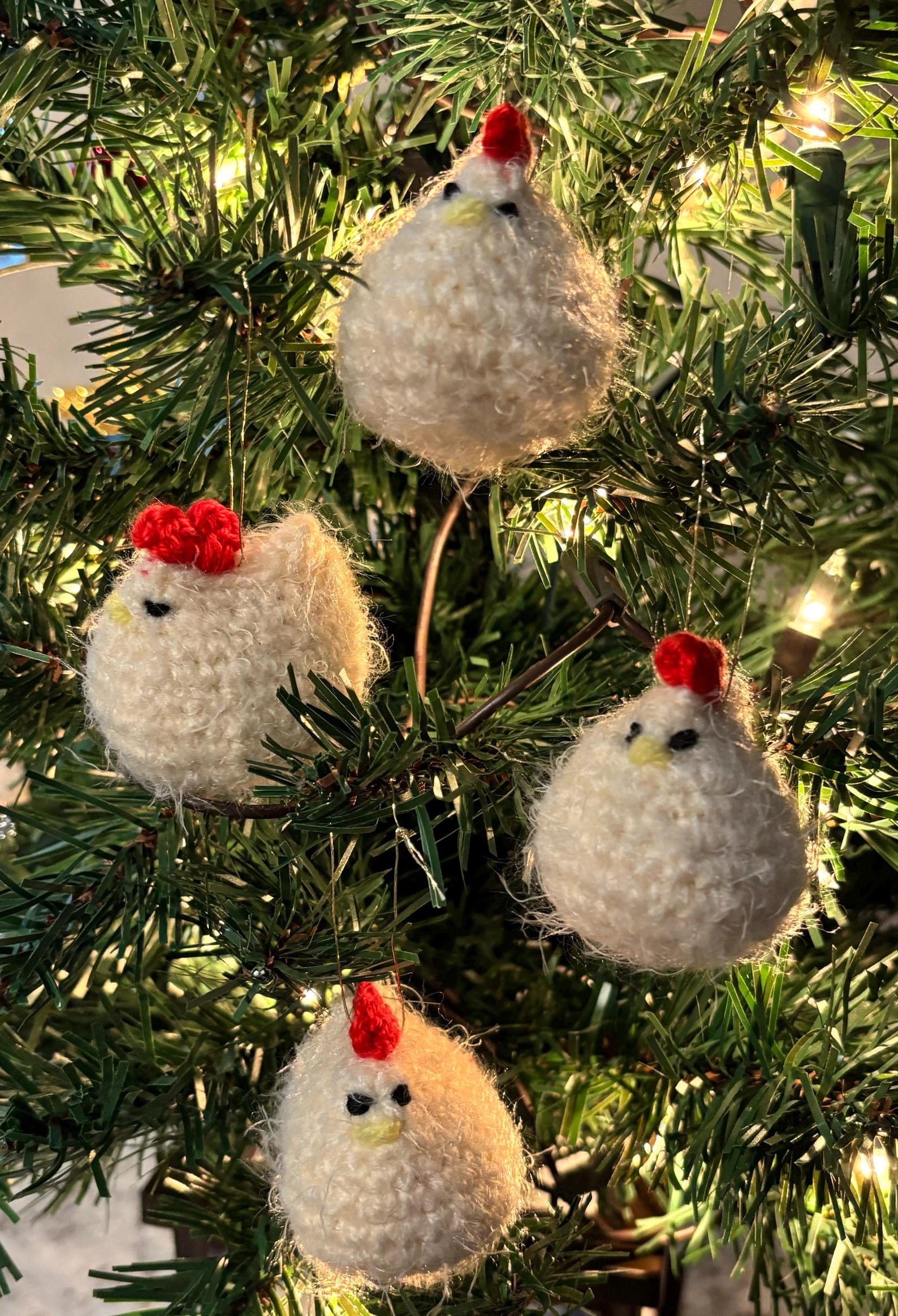 Christmas Hen Ornaments Set of 4 White Crochet Chickens Christmas ...