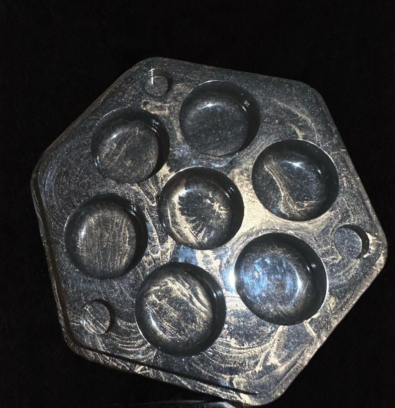 Dnd CASE 7-piece D9 Set, Customize to Match YOUR DICE!! - Etsy