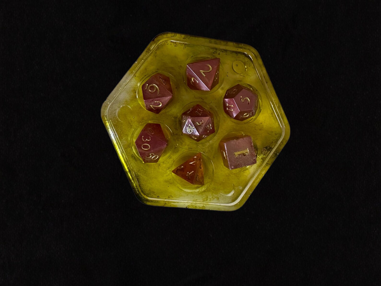 Dnd CASE 7-piece D9 Set, Customize to Match YOUR DICE!! - Etsy