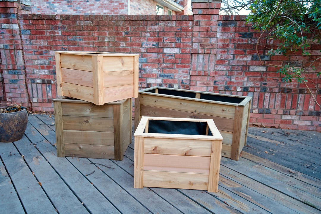 Modular Open-bottom Cedar Garden Box | Handcrafted Western Red Cedar ...