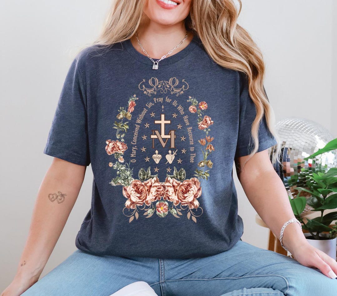 Marian Catholic T-shirt, Virgin Mary T Shirt, Catholic Gifts for Women ...