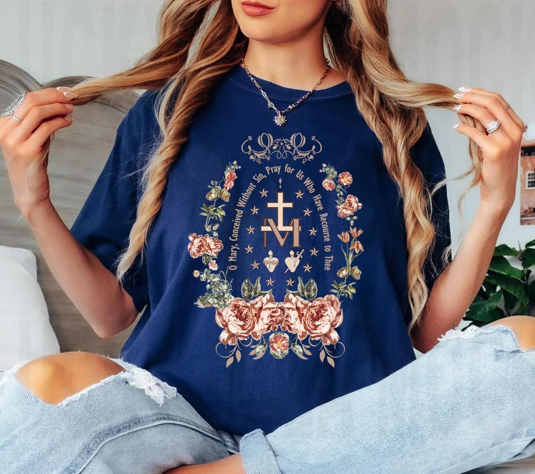 Comfort Colors® Marian Catholic T-shirt, Virgin Mary T-shirt, Catholic ...