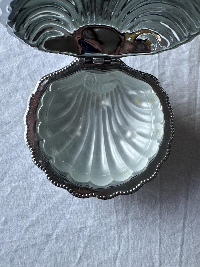 Vintage French Saint-jacques Scallop Shell Butter Dish With Glass ...