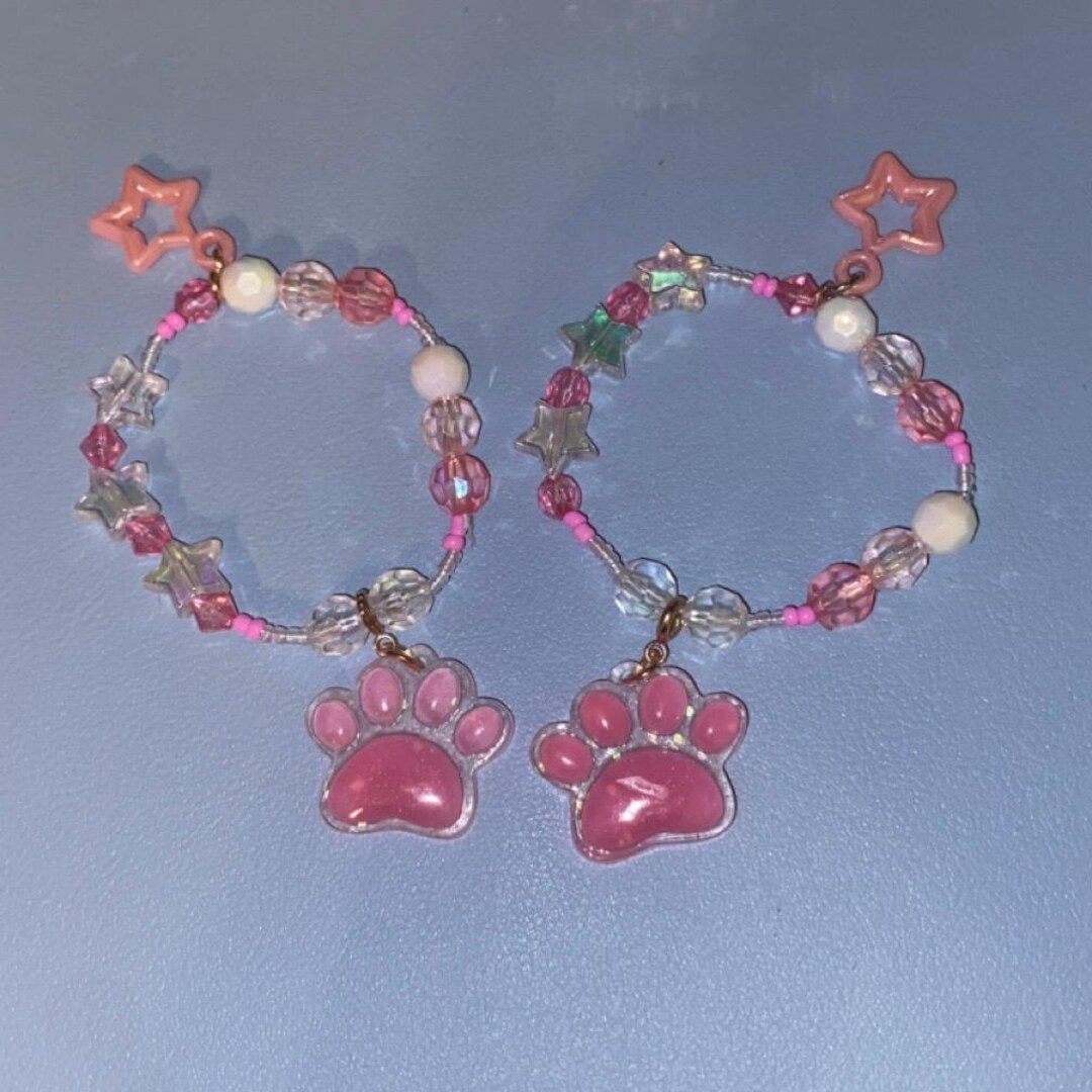 Cutecore Pink Hello Kitty Sanrio Paw Beaded Friendship Matching ...