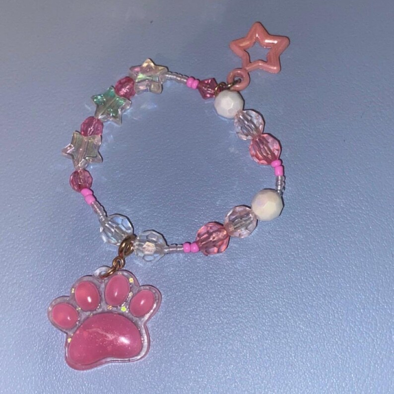 Cutecore Pink Hello Kitty Sanrio Paw Beaded Friendship Matching ...