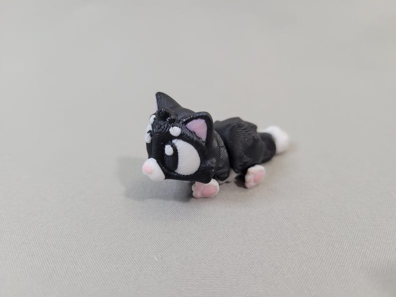 Cubicle Critters Articulated Cat House Diorama Desk Decor Scene 3D ...