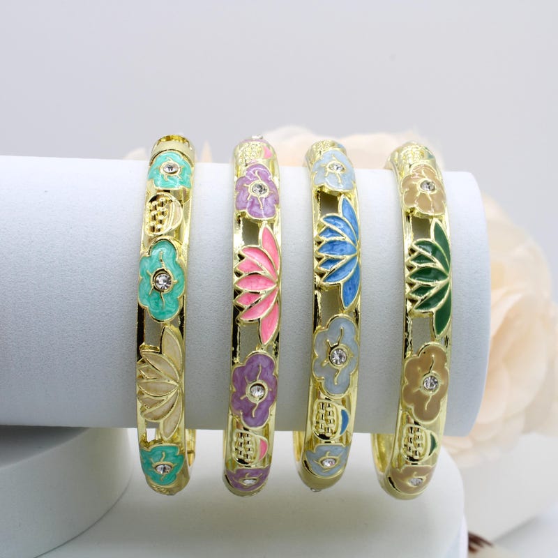 Flower Bangle - Etsy