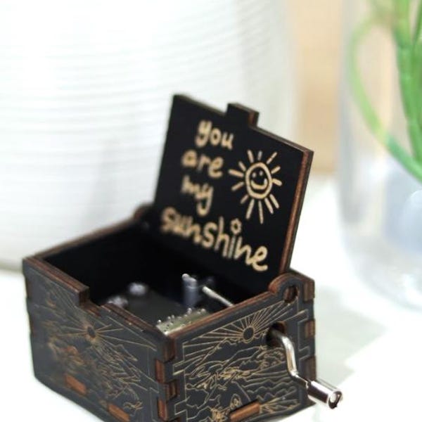 Hand Crank Music Box - Etsy