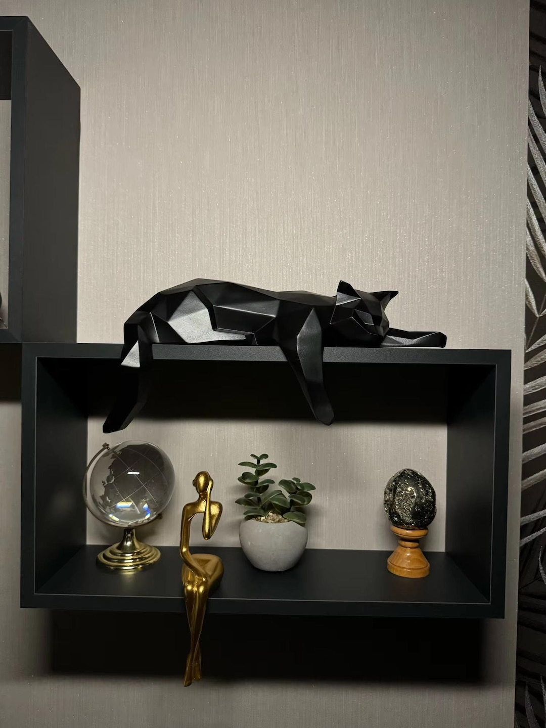Lying Cat Statue Geometric Modern Cat Decor Figurine Sculpture for ...