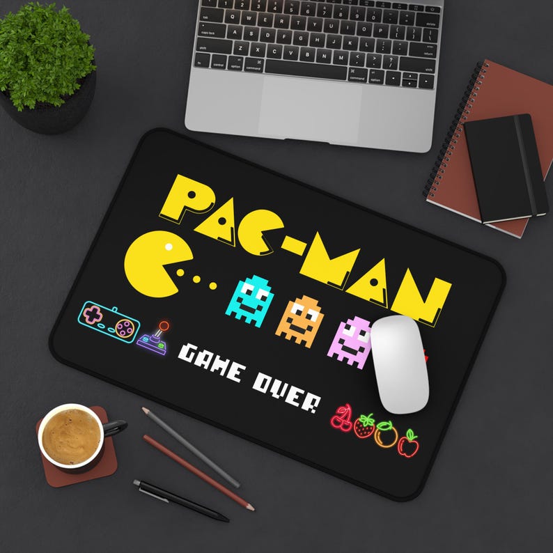 Pac-man Gaming Desk Mat, Pacman Mouse Pad, Retro Gamer Gift, Vintage ...