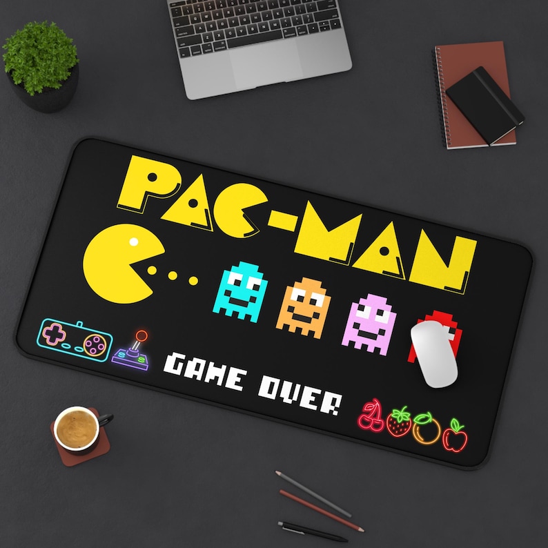 Pac-man Gaming Desk Mat, Pacman Mouse Pad, Retro Gamer Gift, Vintage ...