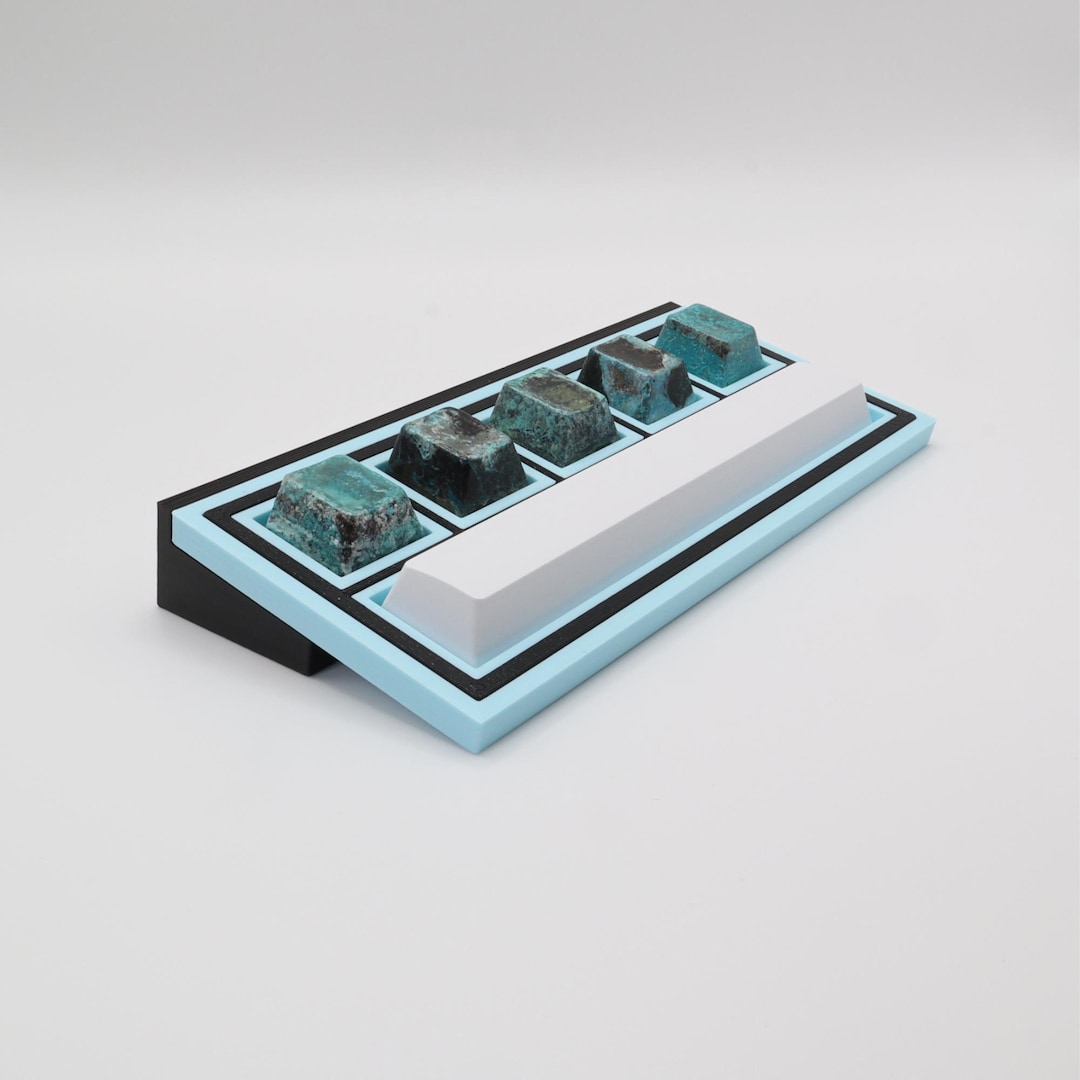 Artisan Keycap Display Tray – Holds 5 Keycaps and 1 6U Spacebar ...