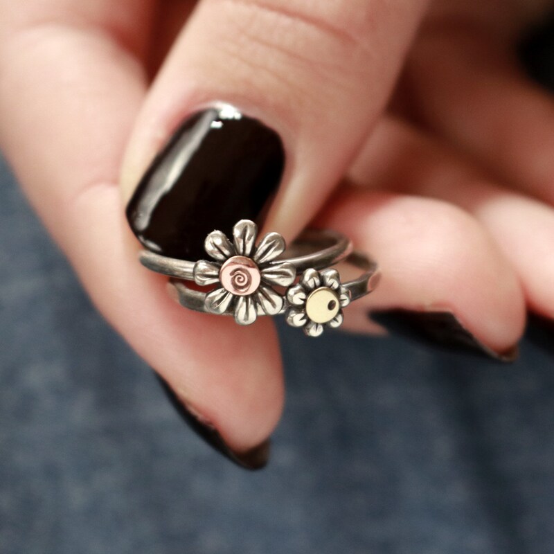 Daisy Ring - Etsy