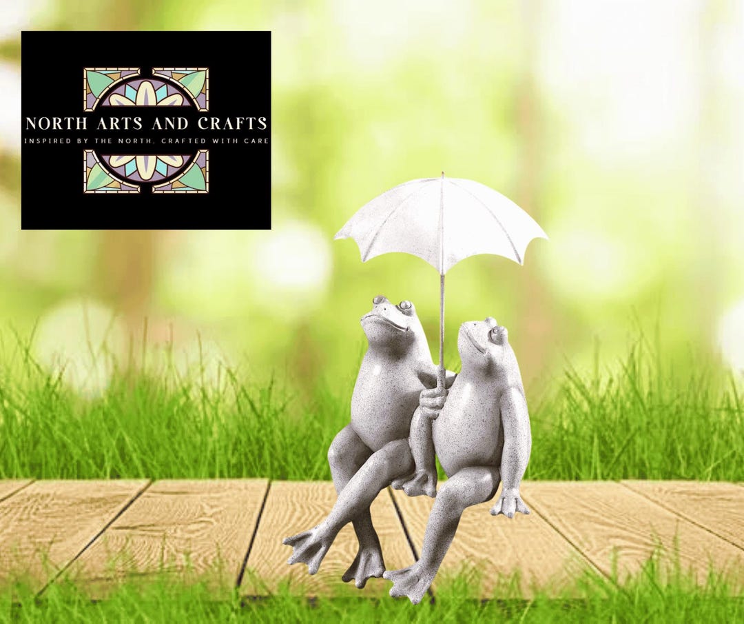 Resin Frog Couple Garden Statue With Umbrella - Whimsical Outdoor Decor ...