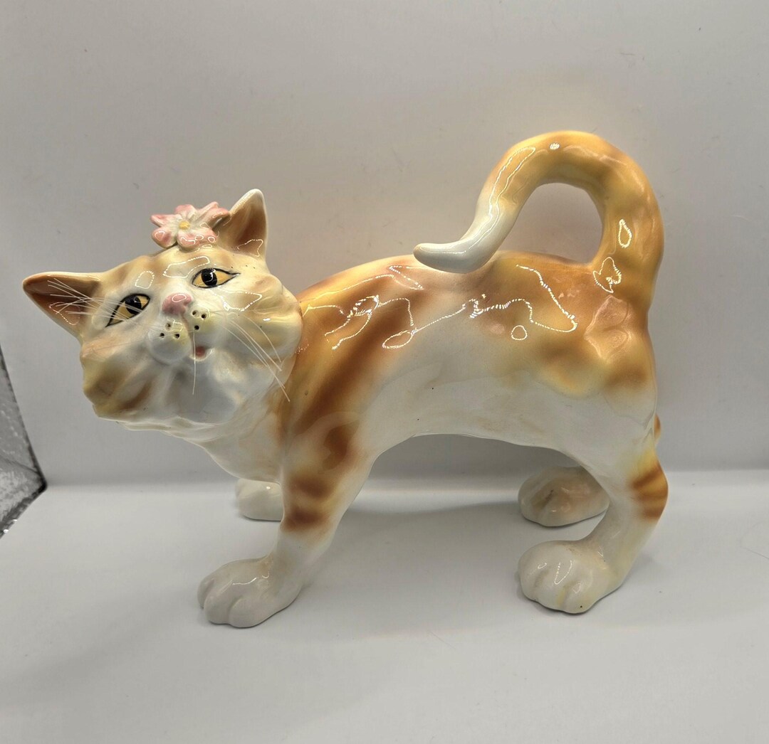 Vintage 8" Ganz Porcelain Cat Figurine Orange & White Tabby Stretching ...
