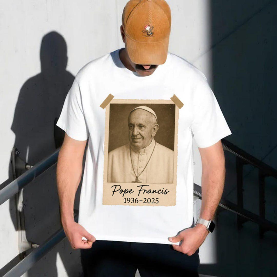 Pope Francis Shirt, RIP Pope Francis T-shirt, Pray for Pope Francis ...