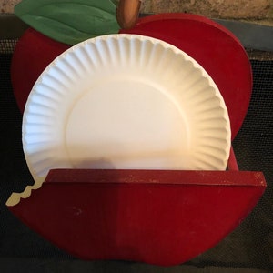 Apple Paper Plate Wall Hanging Holder - Etsy