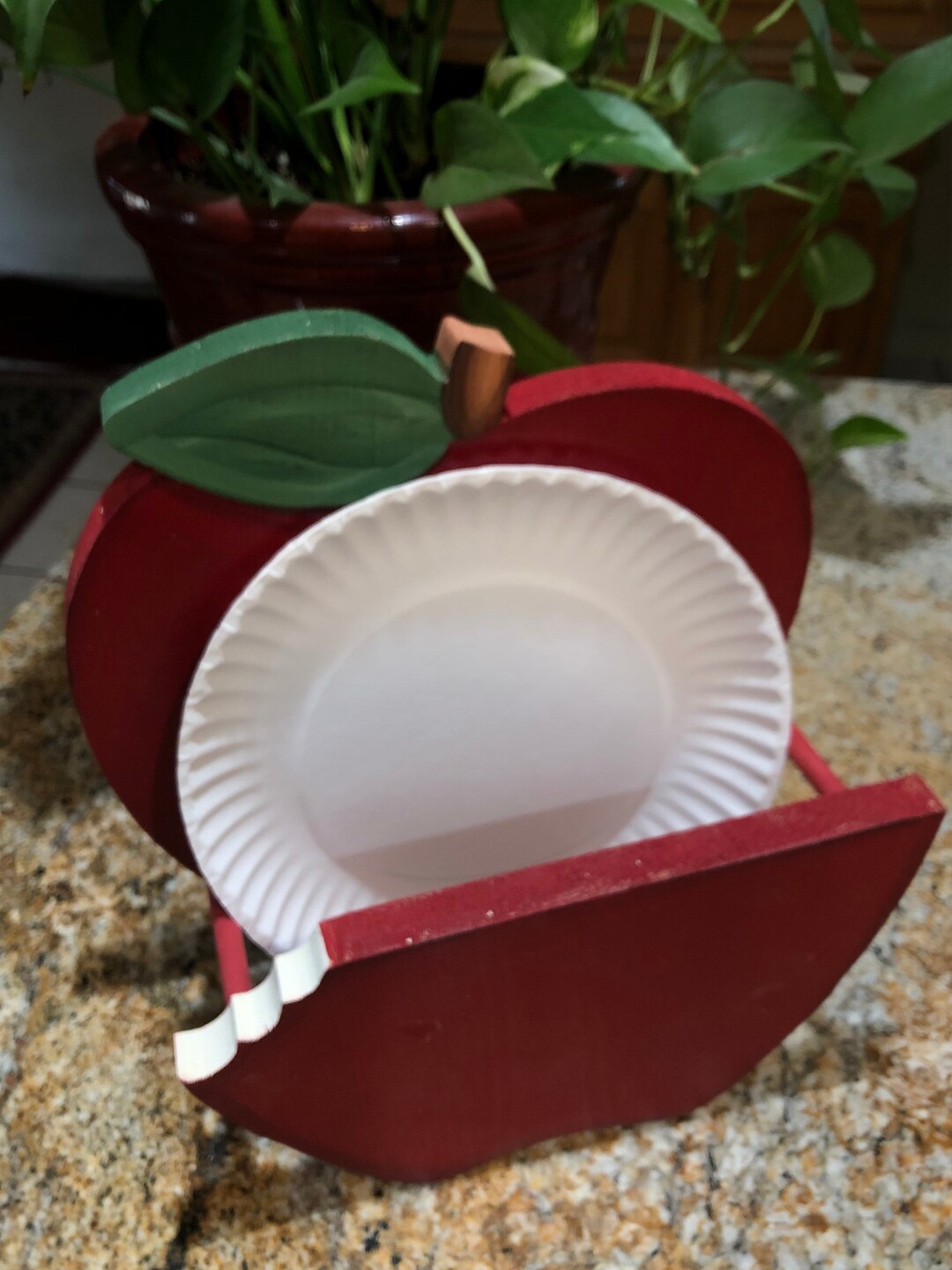 Apple Paper Plate Wall Hanging Holder - Etsy
