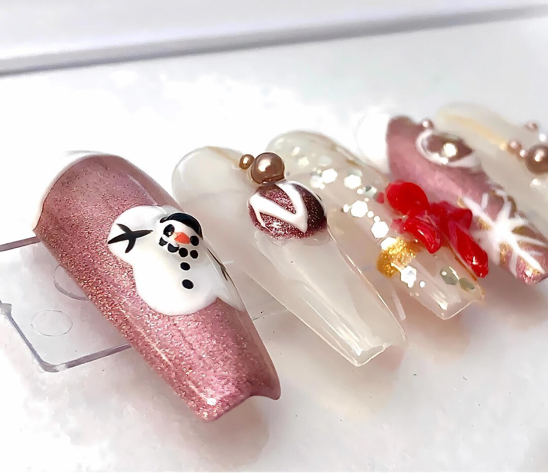 Christmas Nails Snow Press on Nails Snowball Press on Nails Crystals ...