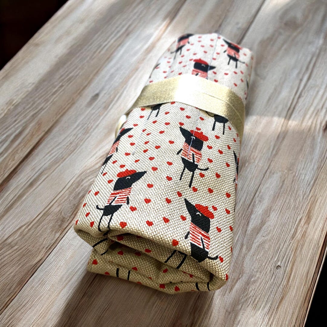 Fabric Roll up Pencil Case Sewing Pattern: Beginner Artist Roll (PDF ...