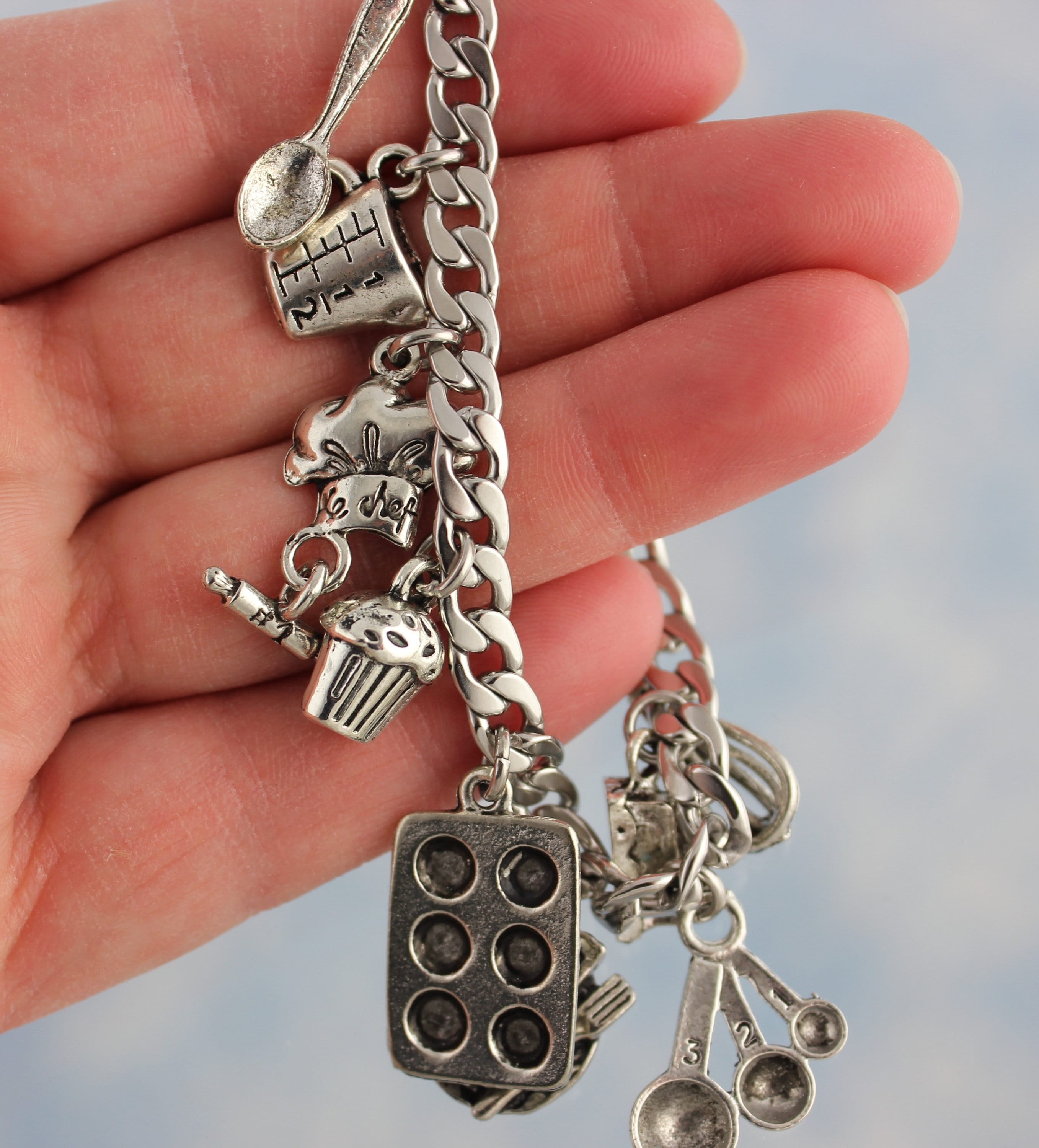 Love to Bake Charm Bracelet - Pewter Baking Utensils, Cake, Pie and ...