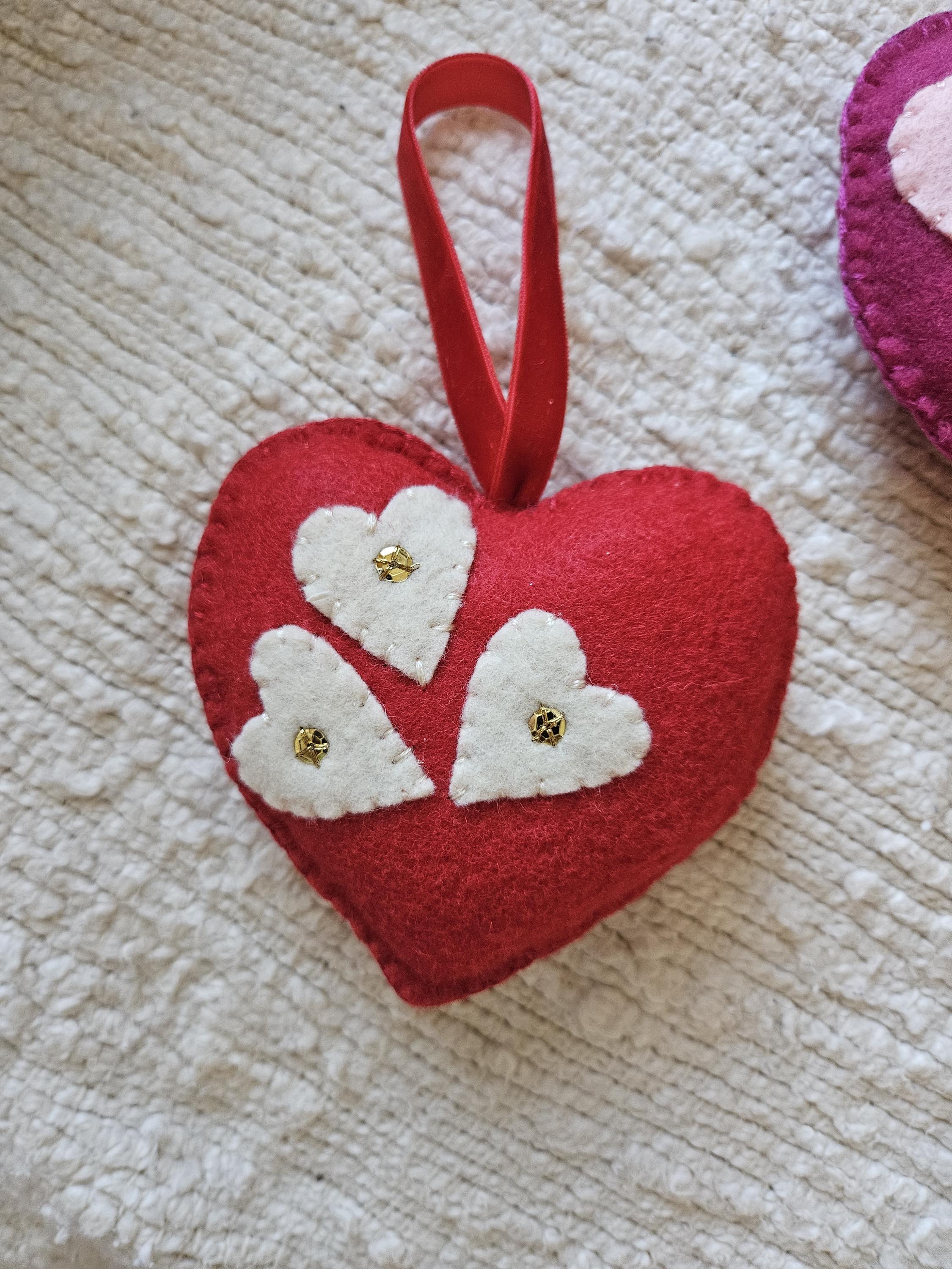 Felt Valentine Heart Ornament, Red and Pink Felt Heart Ornament Set ...