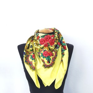 Portuguese Shawl, Viana's Tradicional Folklore Scarf Yellow (square ...