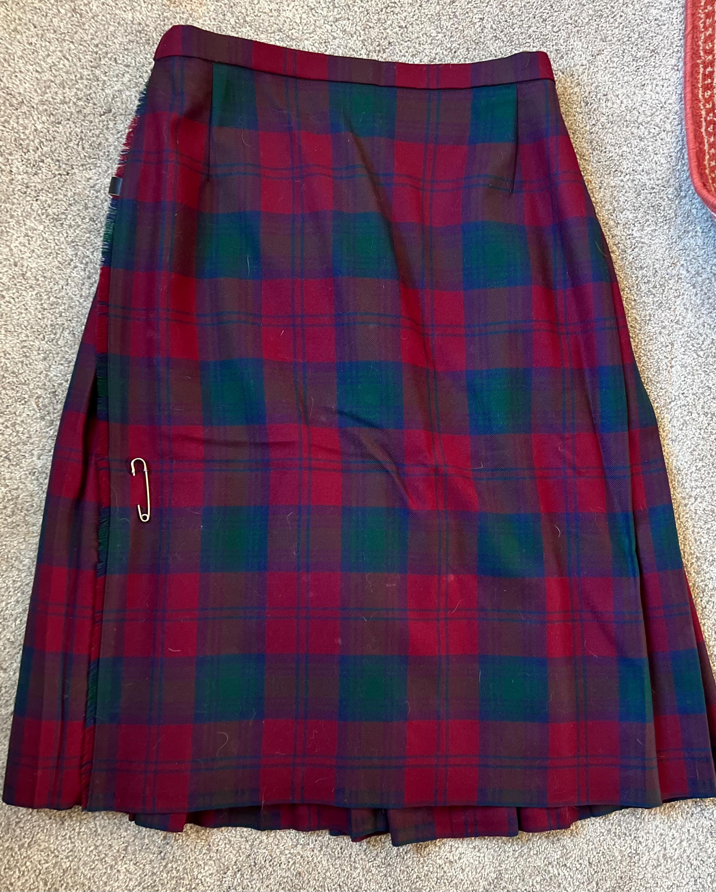 Vintage KILTMAKER Hector Russelll House Plaid Kilt Skirt. 100% Wool ...