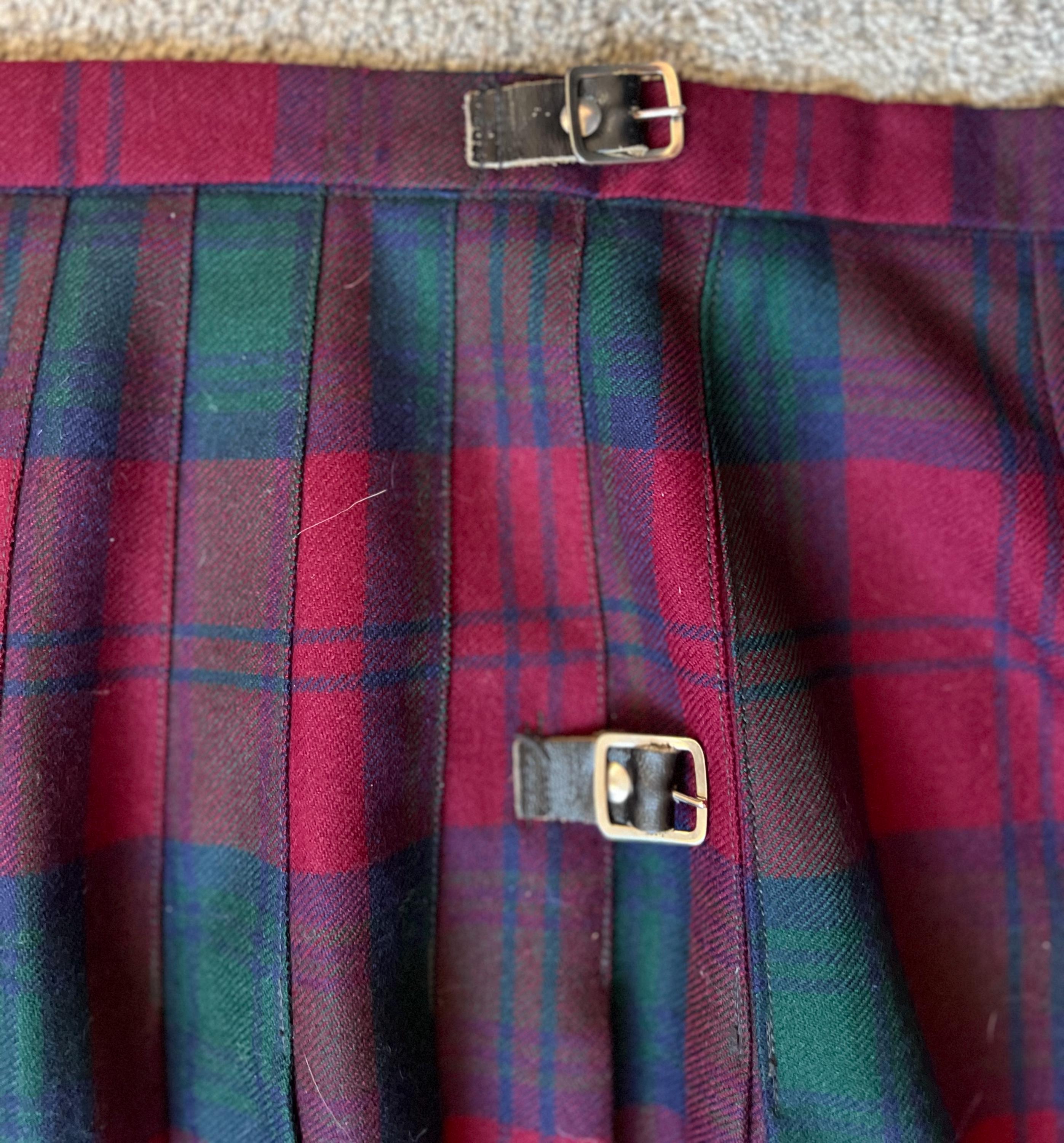 Vintage KILTMAKER Hector Russelll House Plaid Kilt Skirt. 100% Wool ...