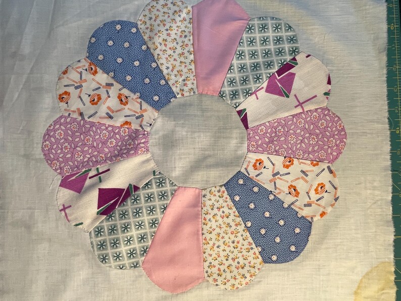 Antique Dresden Plate Quilt Blocks - Etsy