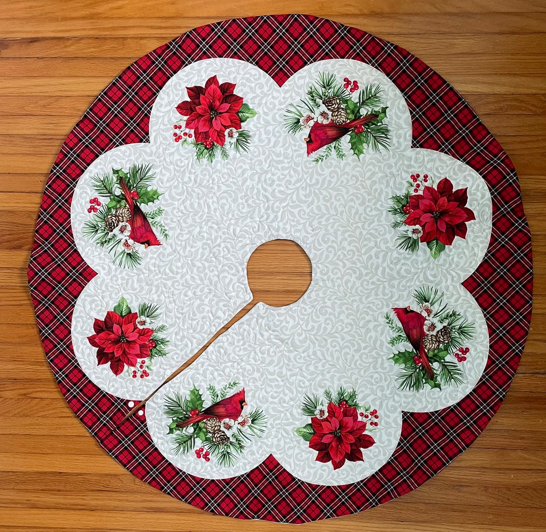 Cardinal and Poinsettia Christmas Tree Skirt - Etsy