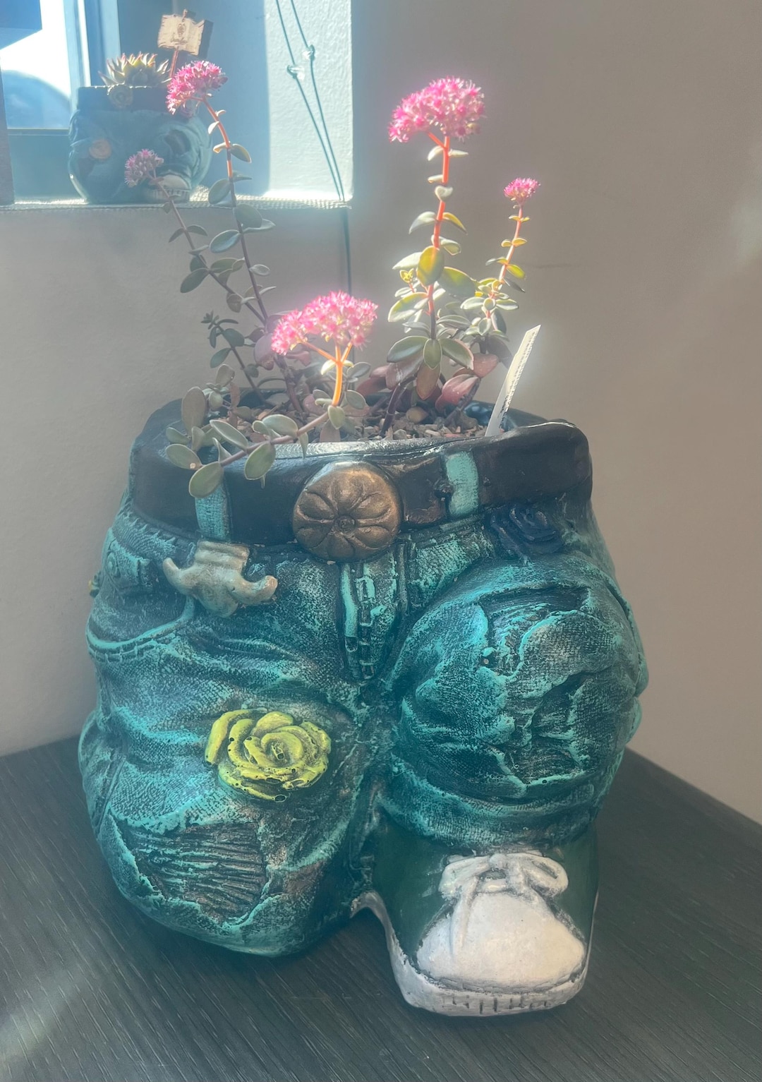 Knealing Jeans 8 Large Concrete Planter Denim Jeans and Concrete Plant ...