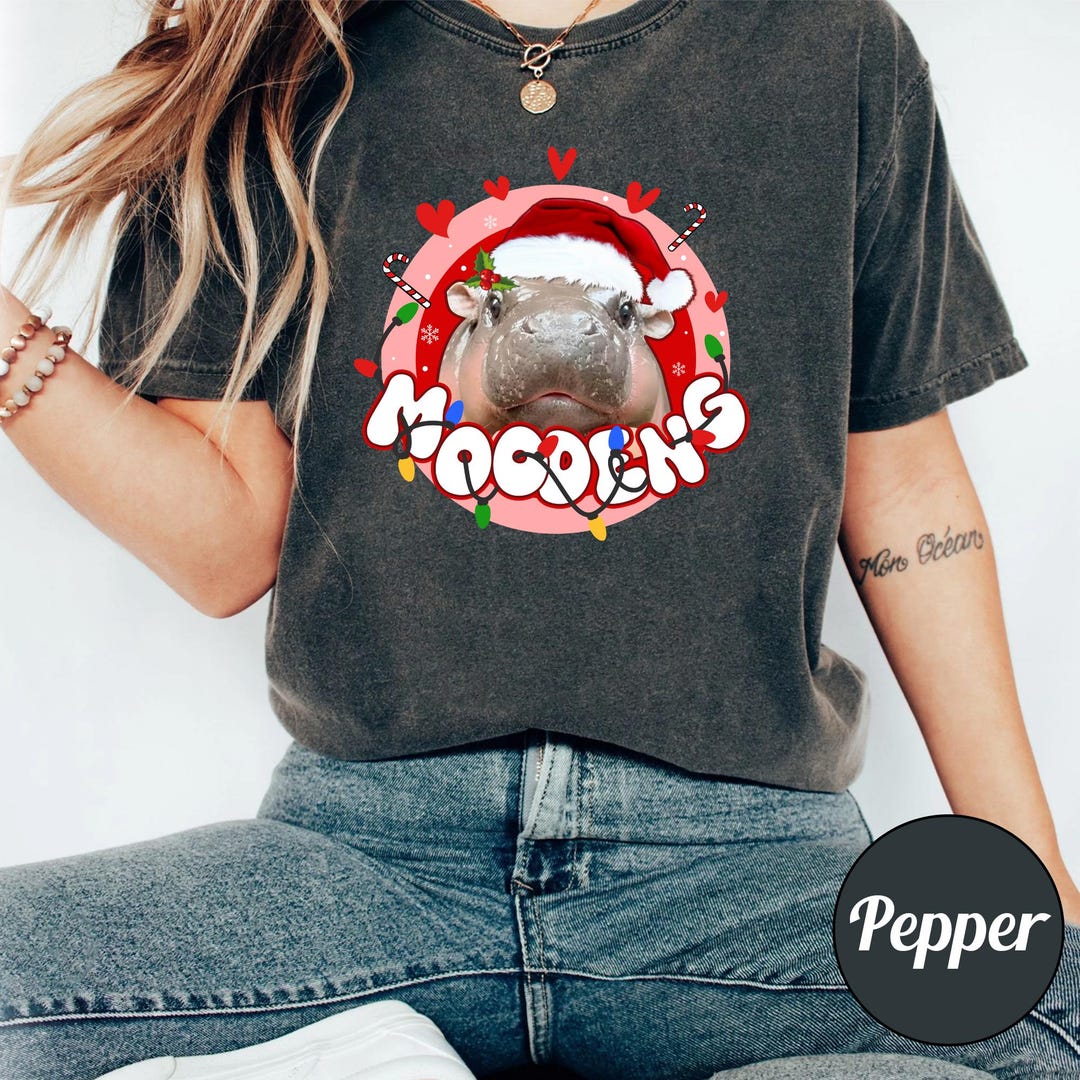 Moo Deng Christmas Png, Trendy Animals Christmas, Baby Pygmy Hippo Moo ...