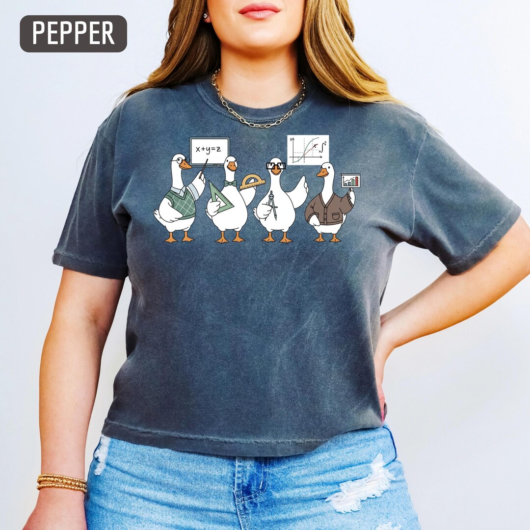 Math Goose Crop Top for Teacher Gift Funny Professor Cropped Tee ...
