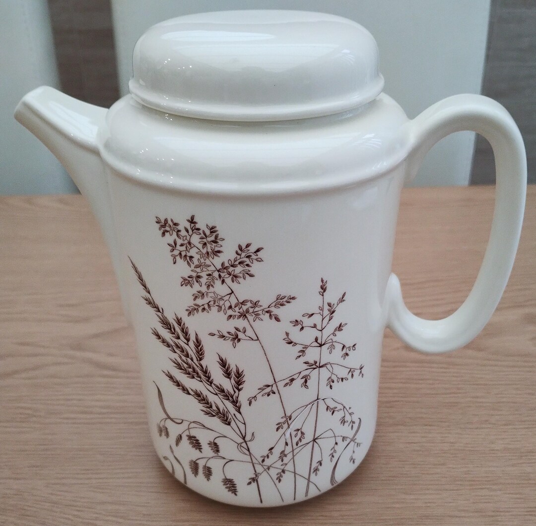Vintage / Retro Large Coffee Pot Windswept Pattern by J&G Meakin ...