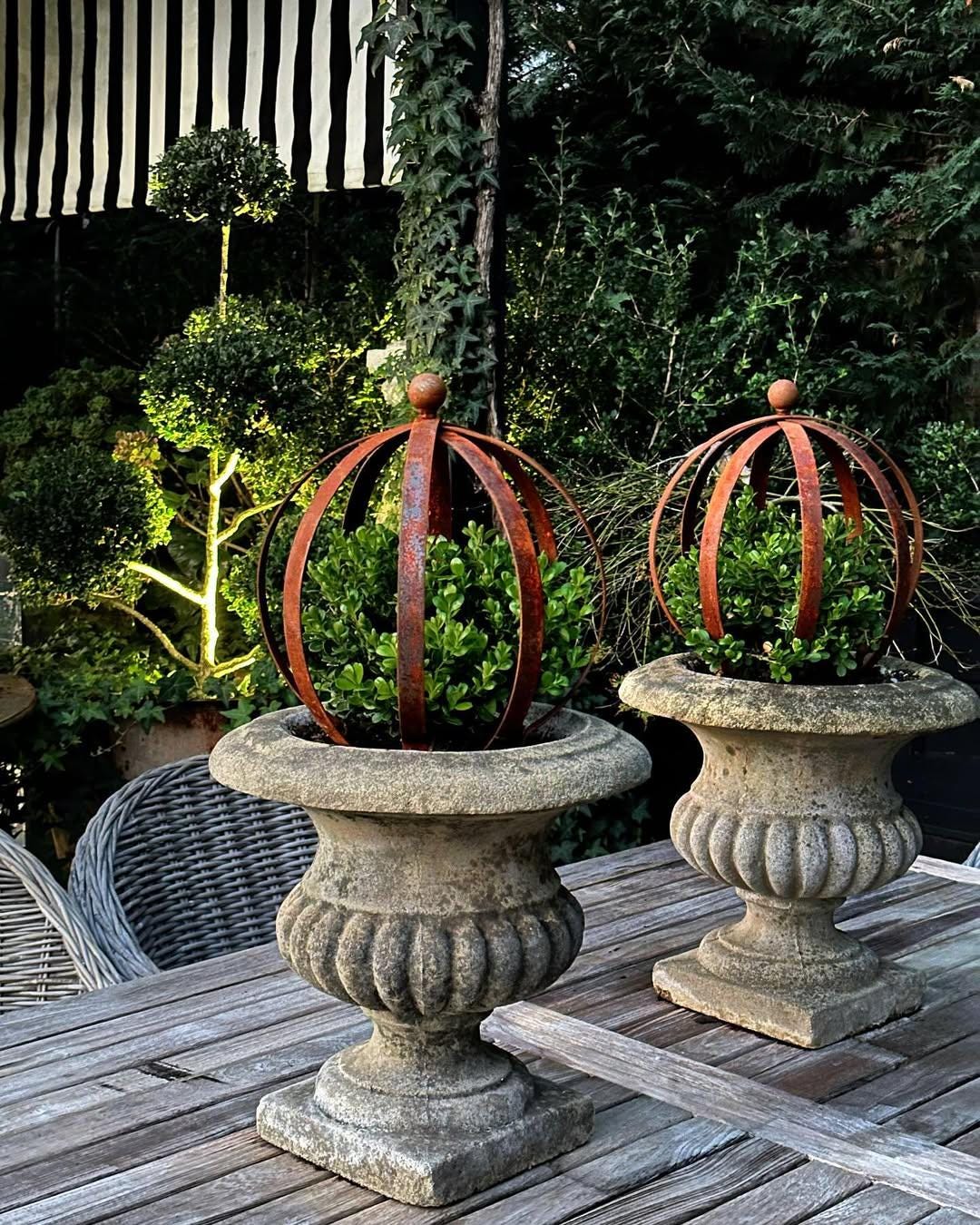 Rust Metal Topiary Ball Frames – Garden Sphere Planter Decor Set - Etsy