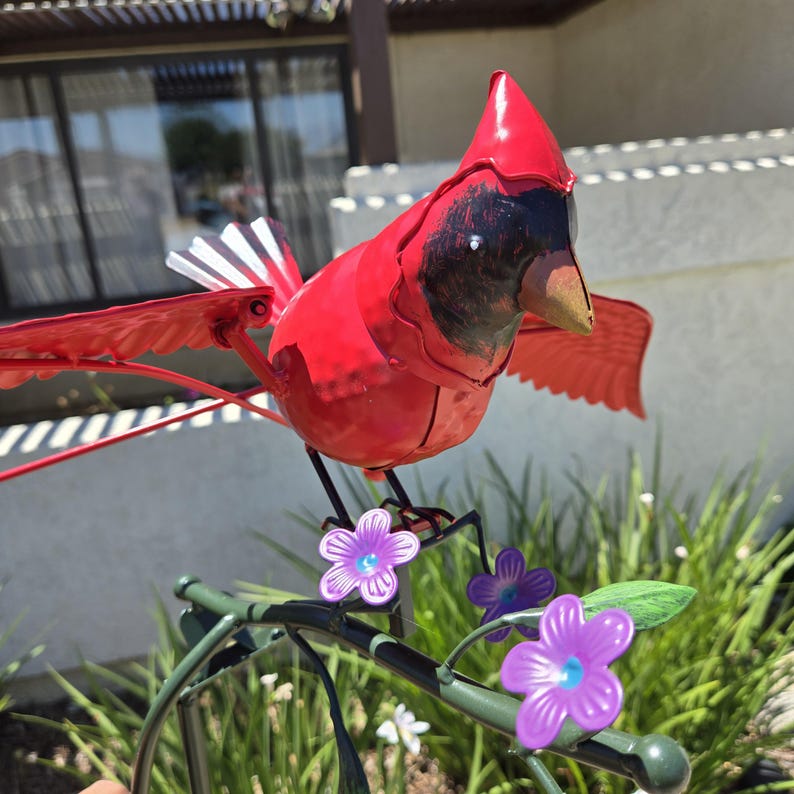 Metal Flying Cardinal Rocker: Balancing Garden Ornament Decoration ...