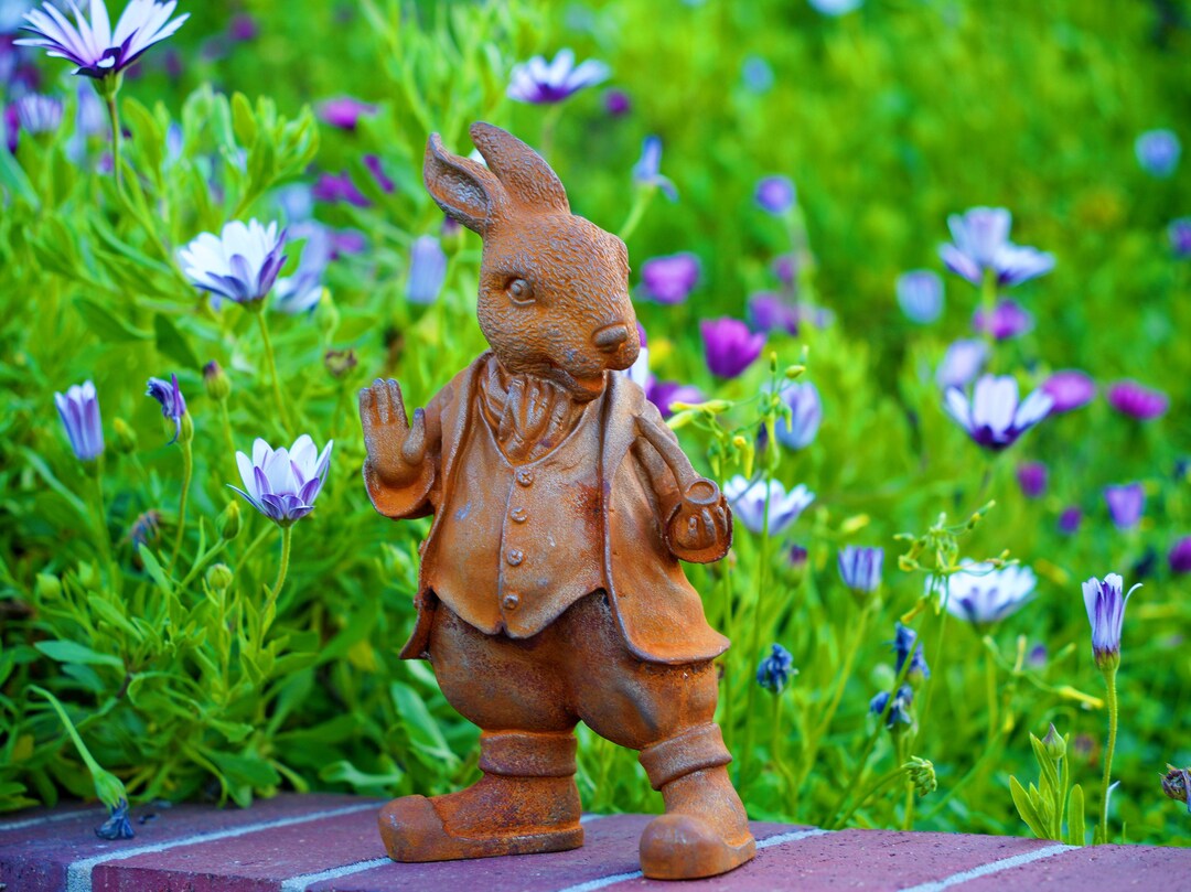 Metal Cast Iron Rabbit Statue - Rustic Vintage Bunny Garden Decor - Etsy