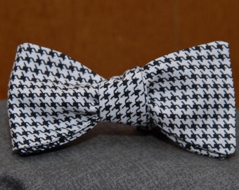 Houndstooth Bow Tie | Etsy