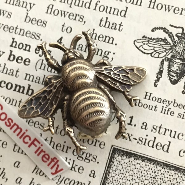 Bee Pin - Etsy
