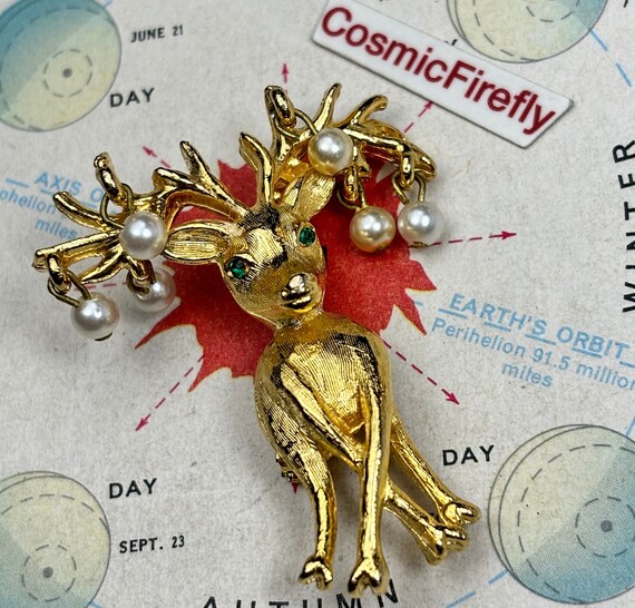 Christmas costume jewelry pins store