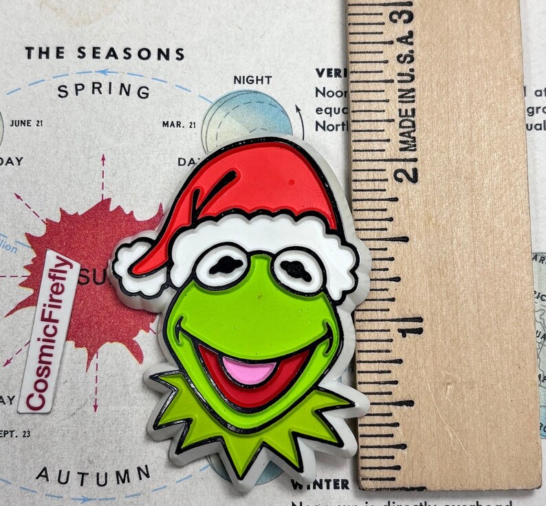 1970's Vintage Santa Kermit the Frog Pin Brooch Henson Associates Red ...