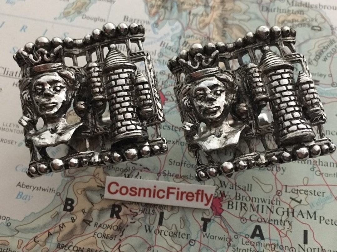 HUGE Medieval Castle BIG Statement Royal King Cosplay Renaissance ...