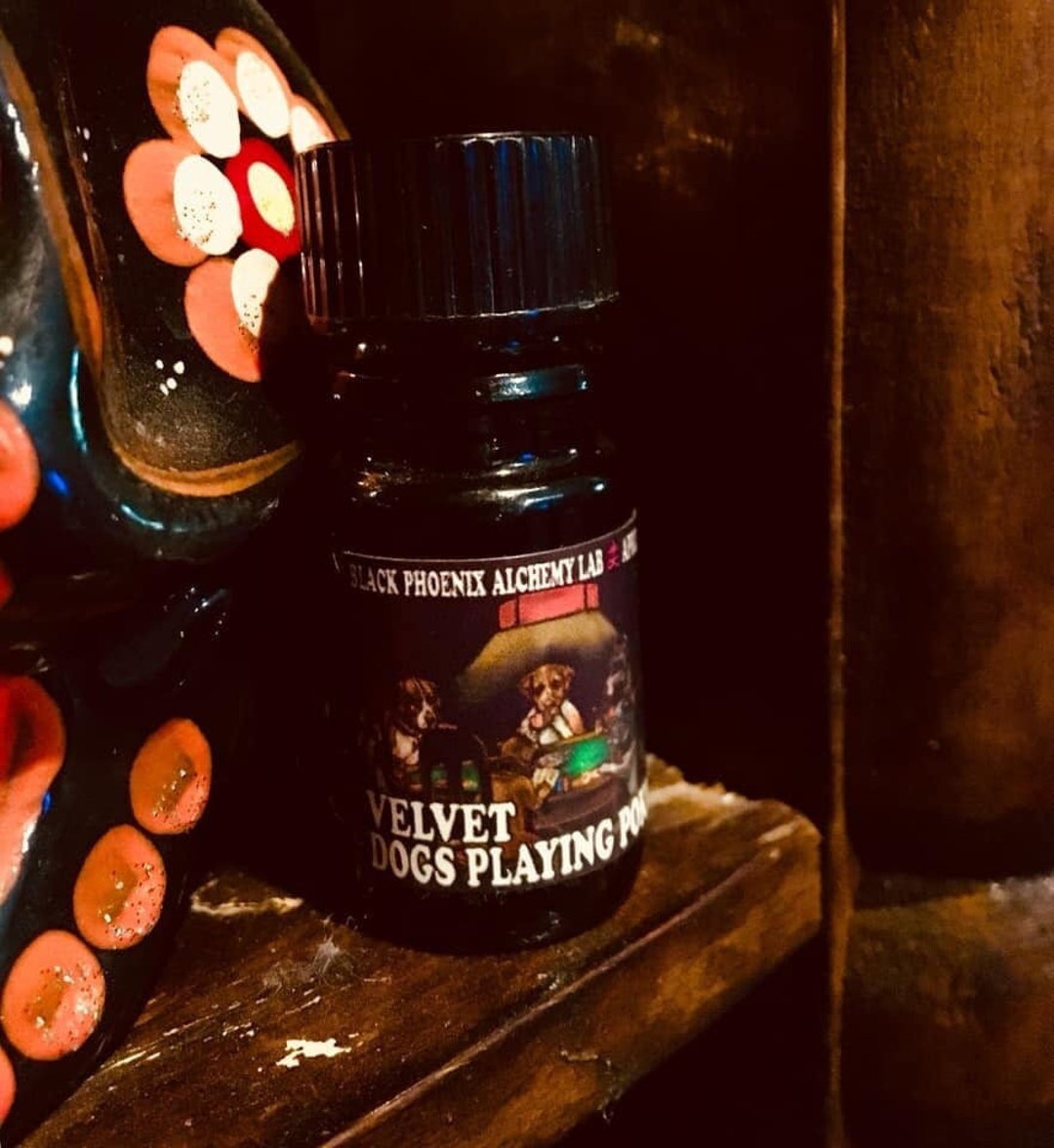 Velvet Dogs Playing Poker Perfume Oil - 5ml - Black Phoenix Alchemy Lab ...