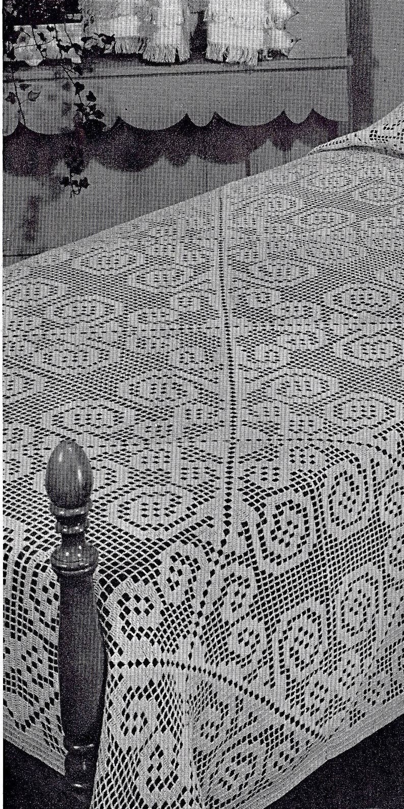 Vintage Filet Crochet Patterns Mid Century Tablecloths Luncheon Sets ...