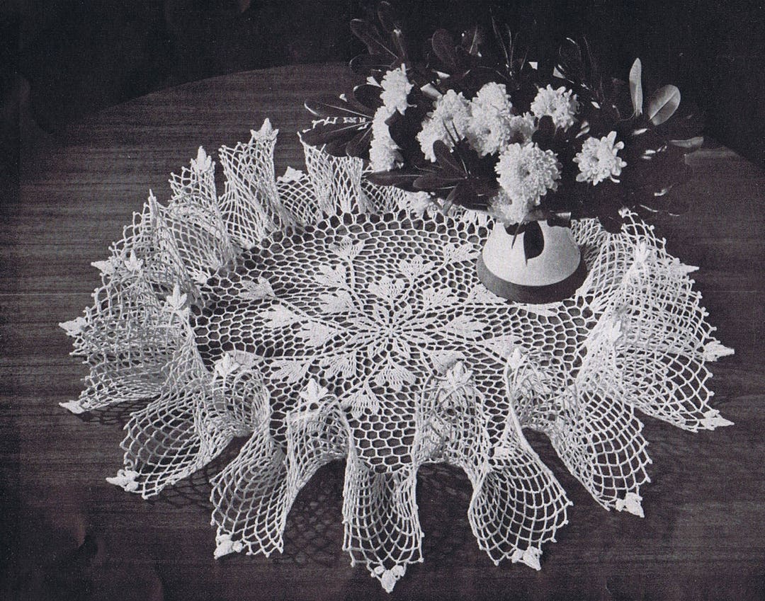 Vintage Ruffled Doily Patterns Mid Century Crochet Ruffle Doilies Lacy ...